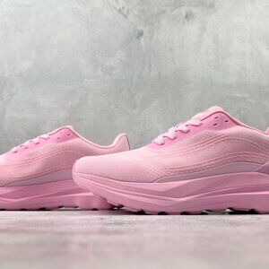 ALO Yoga | Shoes | Alo Runner Mesh Low Top Tennis Running Sneakers Pink ...